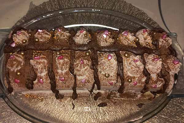 Chocolate Roulette - Land of Happiness, Paintings and Sweets